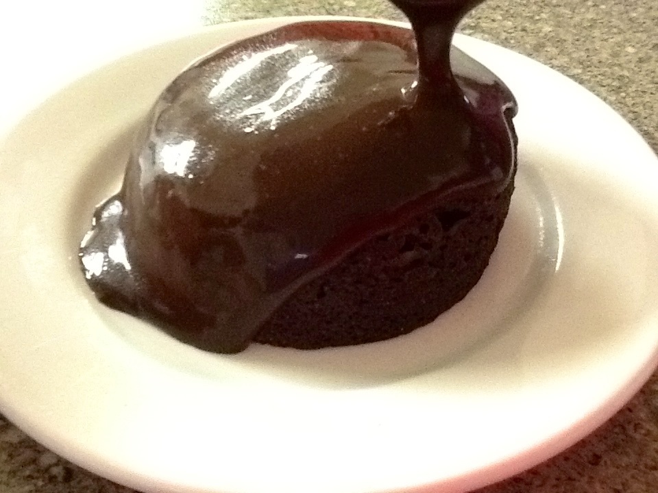 Mini chocolate Cake with Ganache – Fizzifood